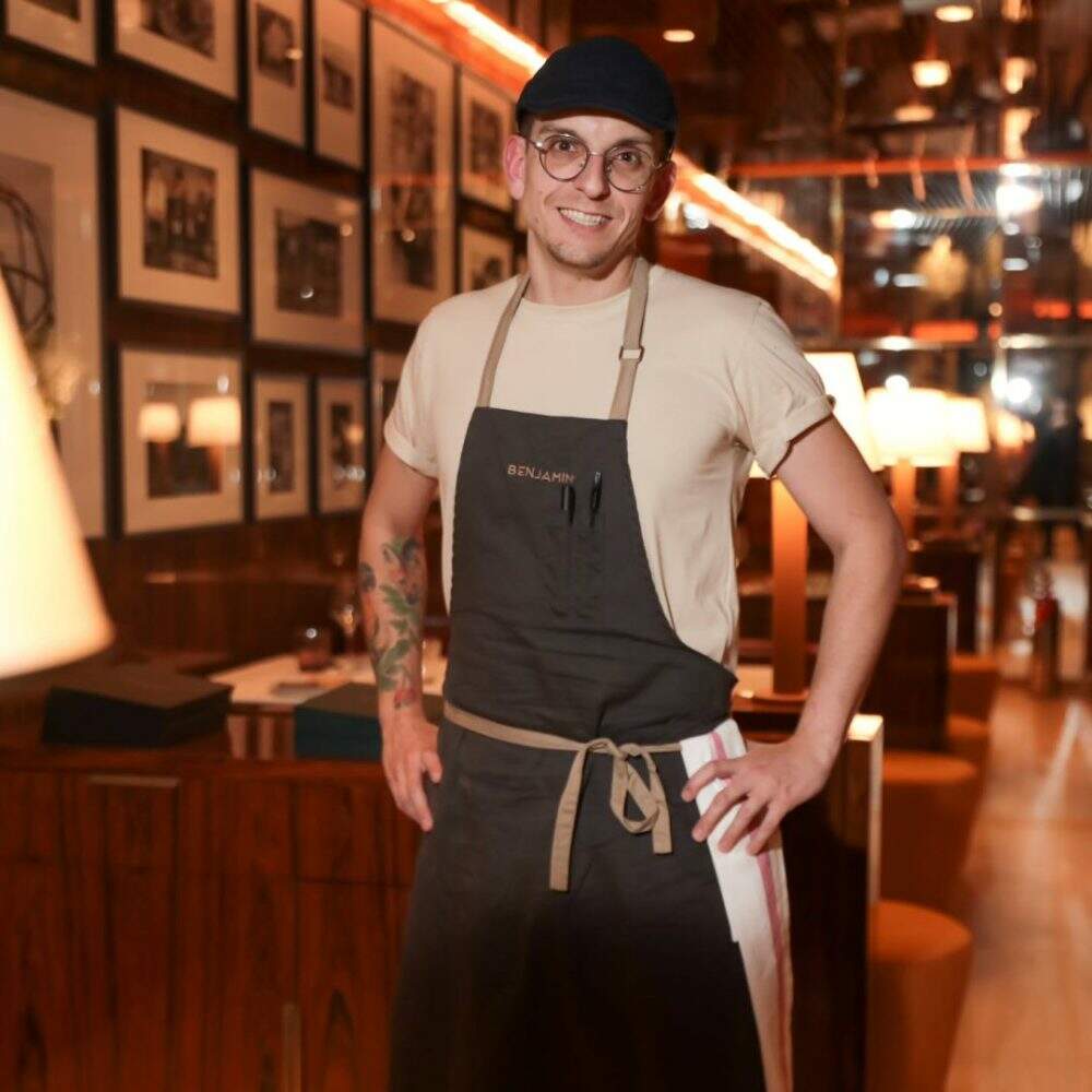 Chef Bruno Hoffmann apresentou novos pratos no renomado restaurante ...